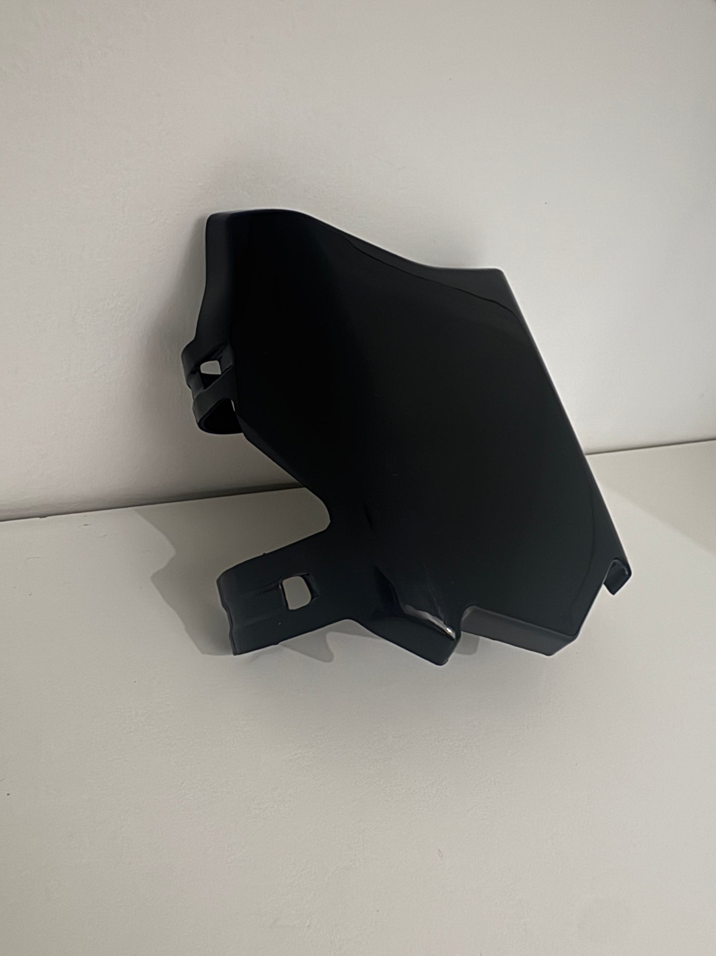 Motocutz style front plate – EmotoX